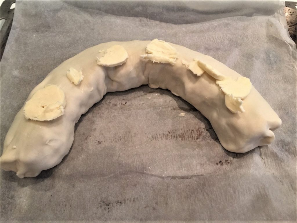 Apple Strudel: Quick and Easy Recipe for a Popular Triestine Dessert ...