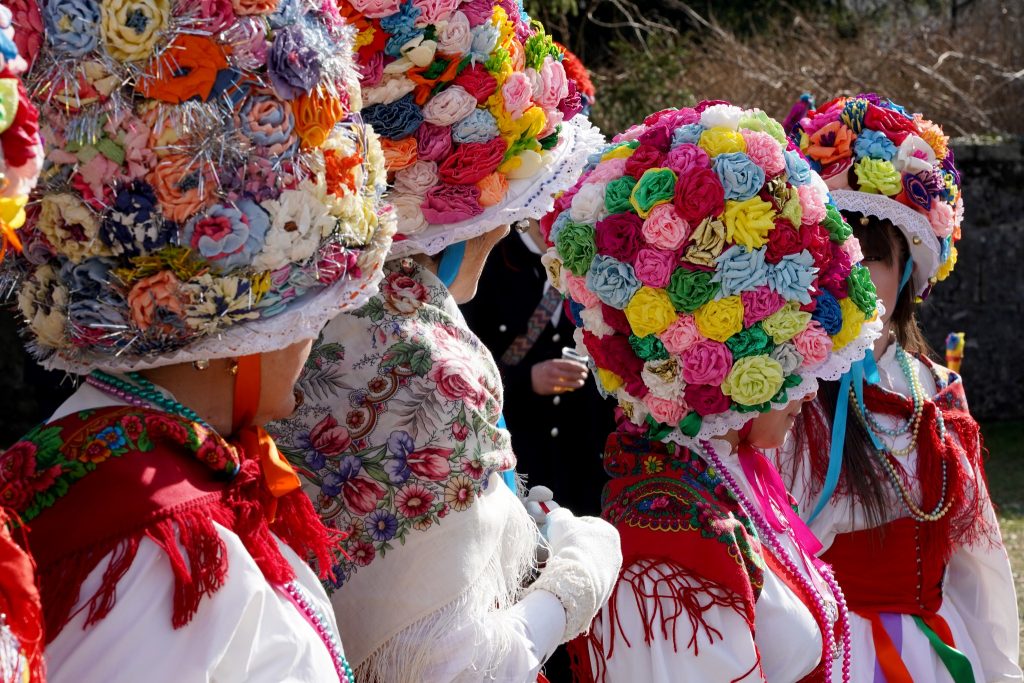 Carnival in Friuli Venezia Giulia and The Magnificent Hats of Val Resia ...