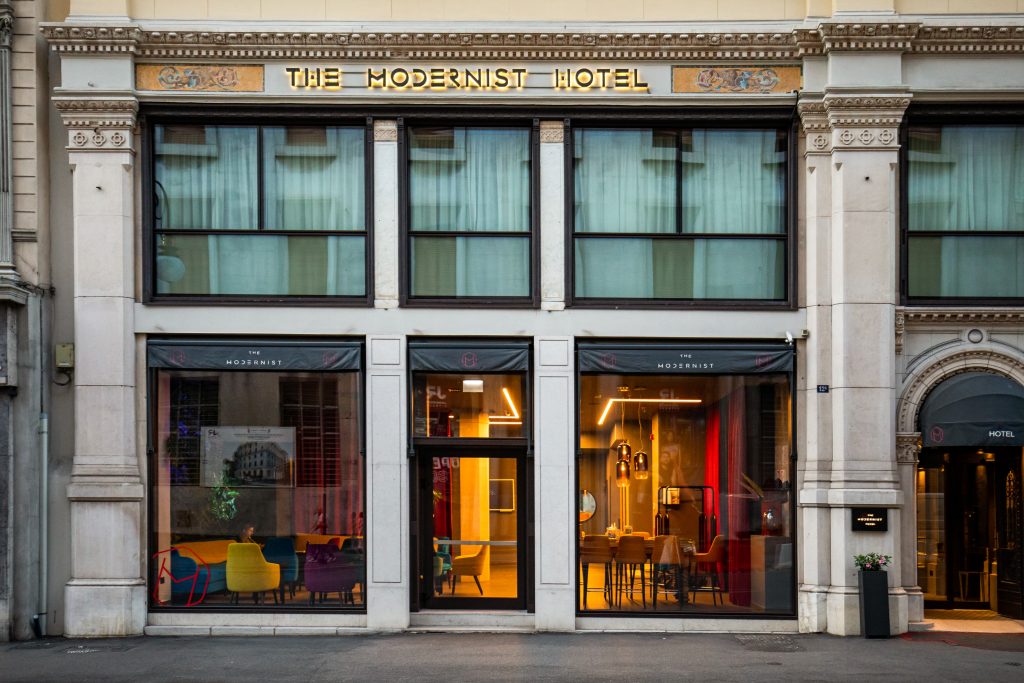 The Modernist Bistro Glams Up: Multicultural Menu, World-Renowned Chef ...