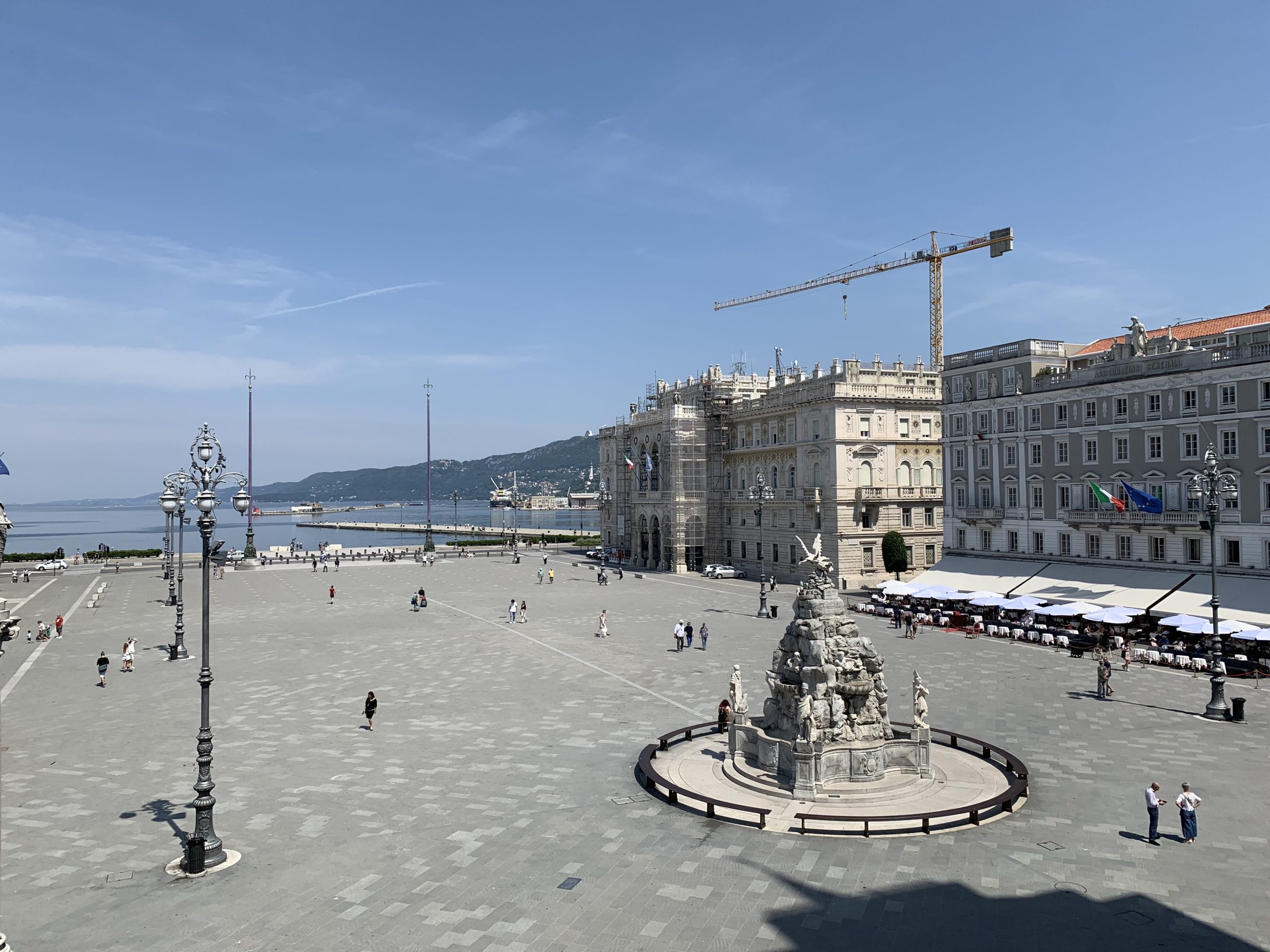 Trieste Municipality Opens Its Doors for the Christmas Edition of "Let ...