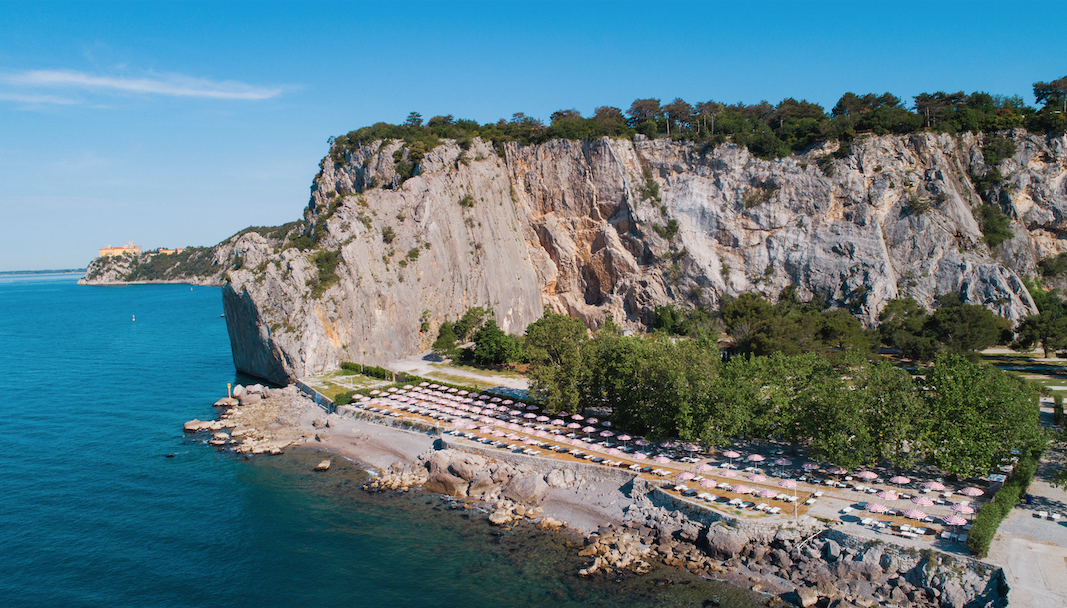 Sun, Sea, and Soundwaves: Parco Caravella Reopens for Summer in Baia di ...
