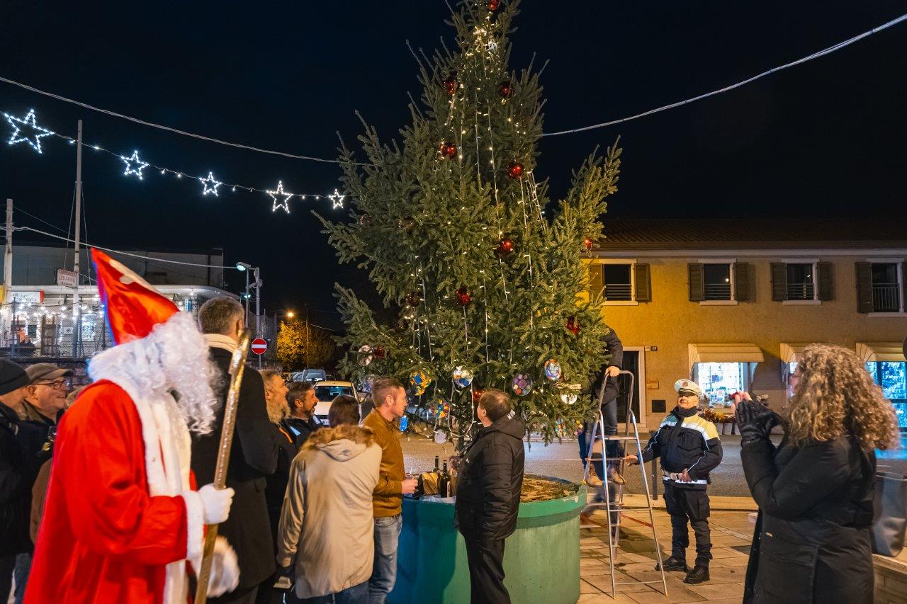 Santa Claus Comes to Opicina: A Festive Celebration in Trieste - InTrieste