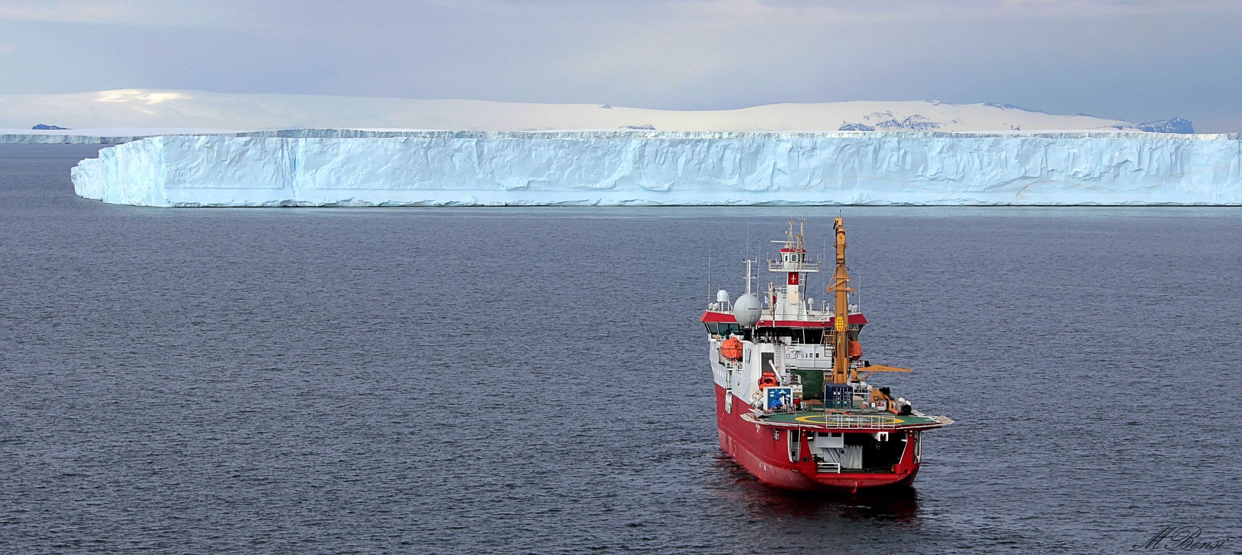 Italian Icebreaker Laura Bassi Embarks on Antarctic Odyssey: A ...