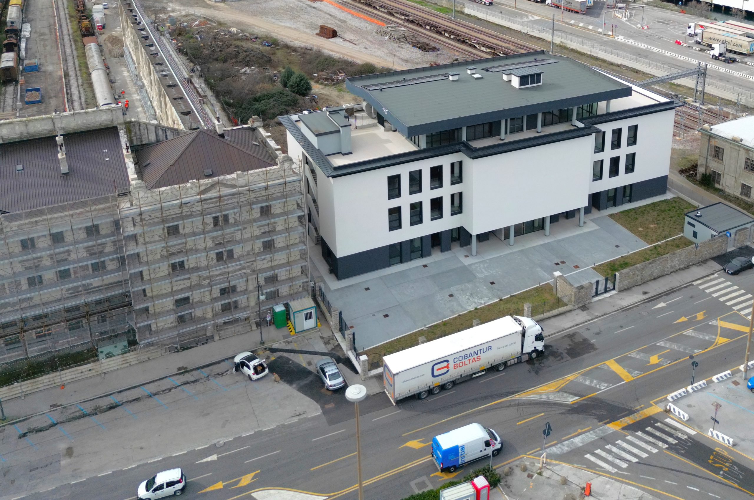 Trieste's Former Mechanographic Building Transformed into Hub for ...