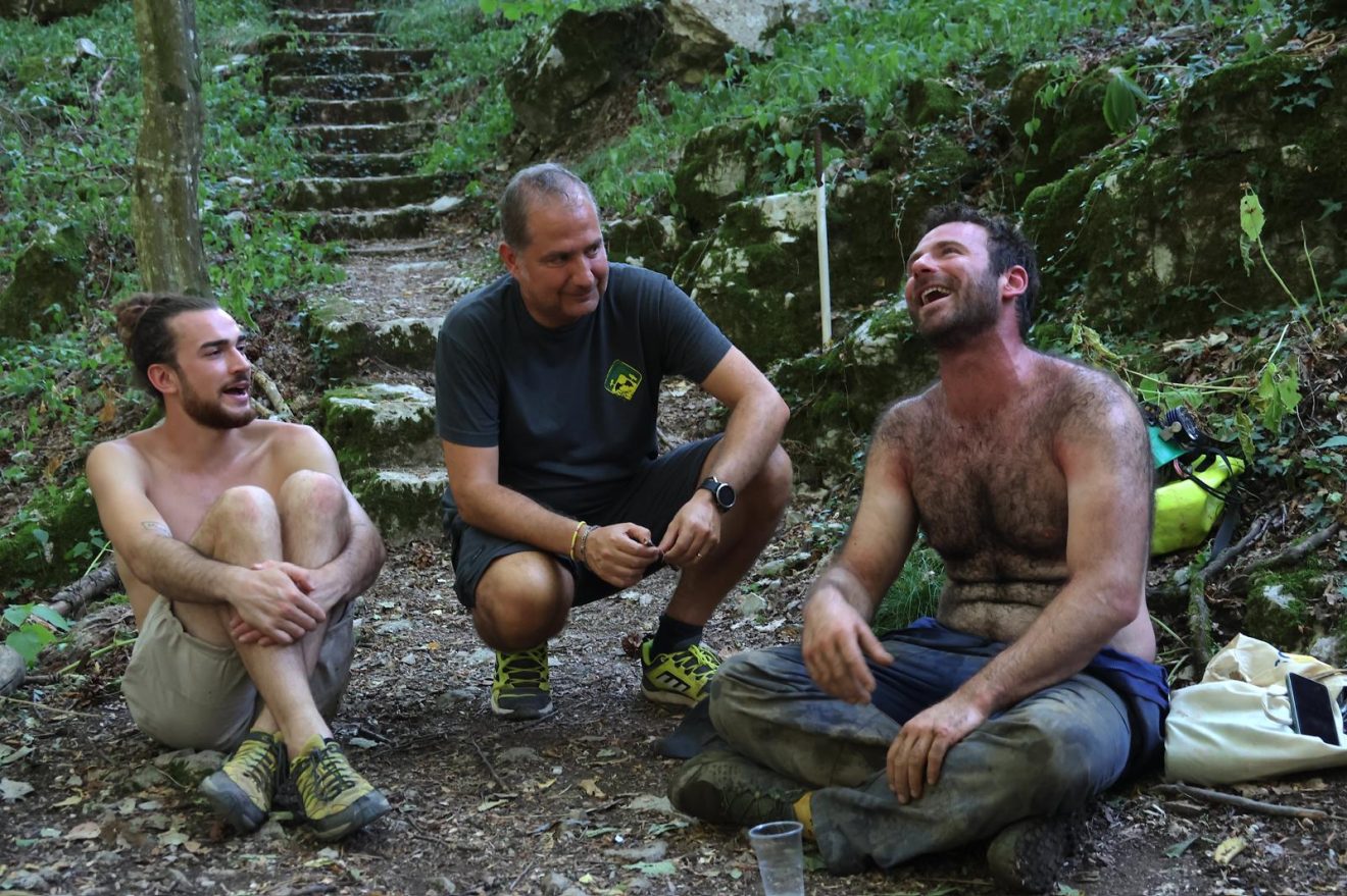 Tragic Death of Cave Diver Patrice Cabanel, 32, in France – A Pioneer ...